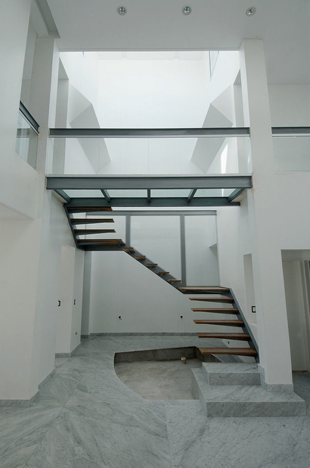 Structured Look in Modern Villa | homify