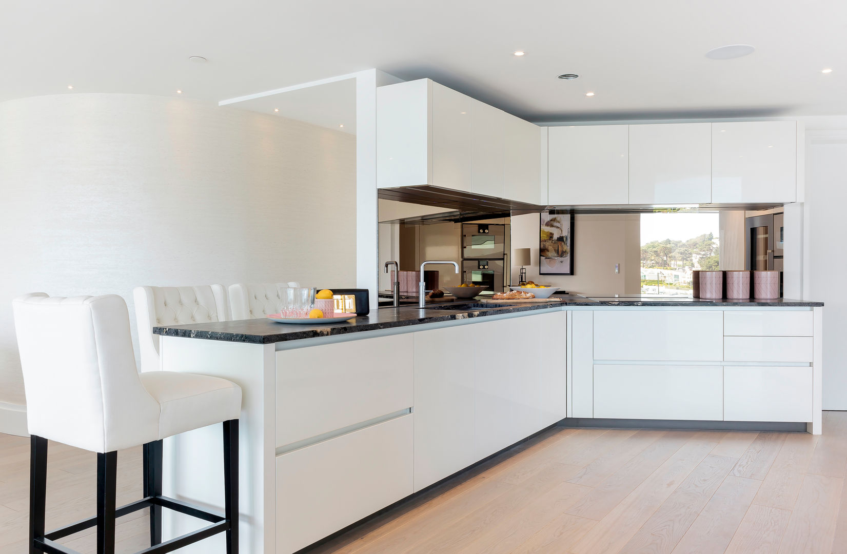 10 Stunning L-shaped kitchens for Indian homes | homify