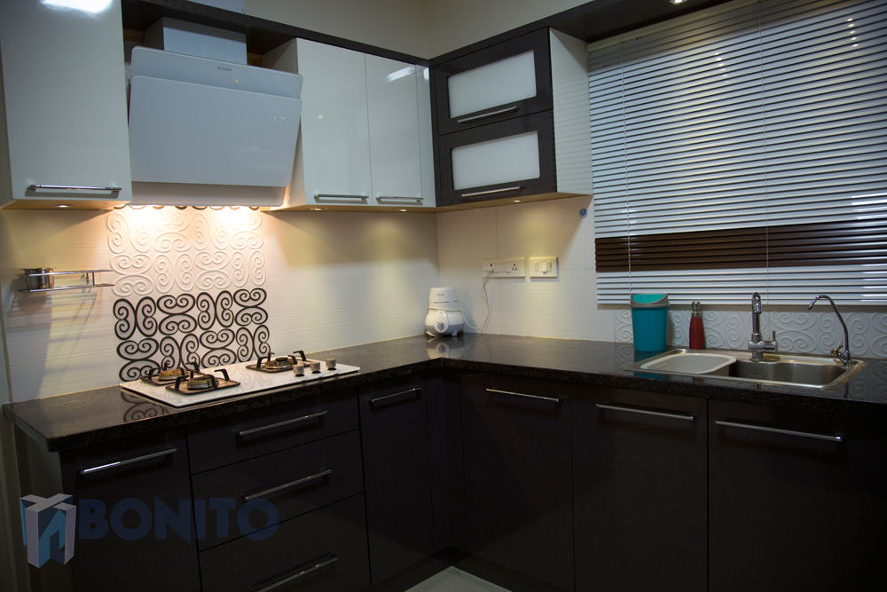 10 pictures of small kitchens for Indian homes | homify