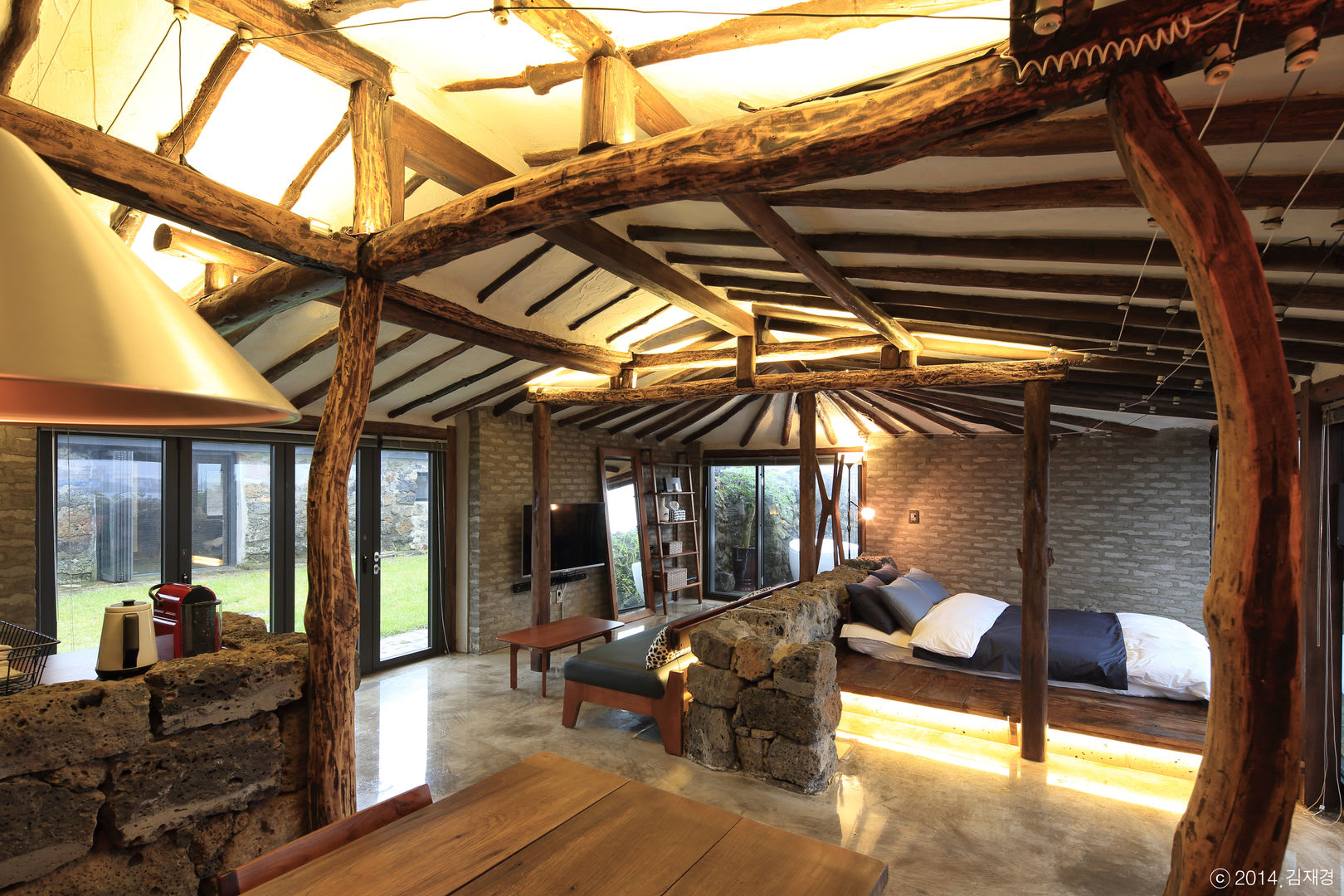 10 Case in Pietra che Combinano Stile Rustico e Moderno | homify