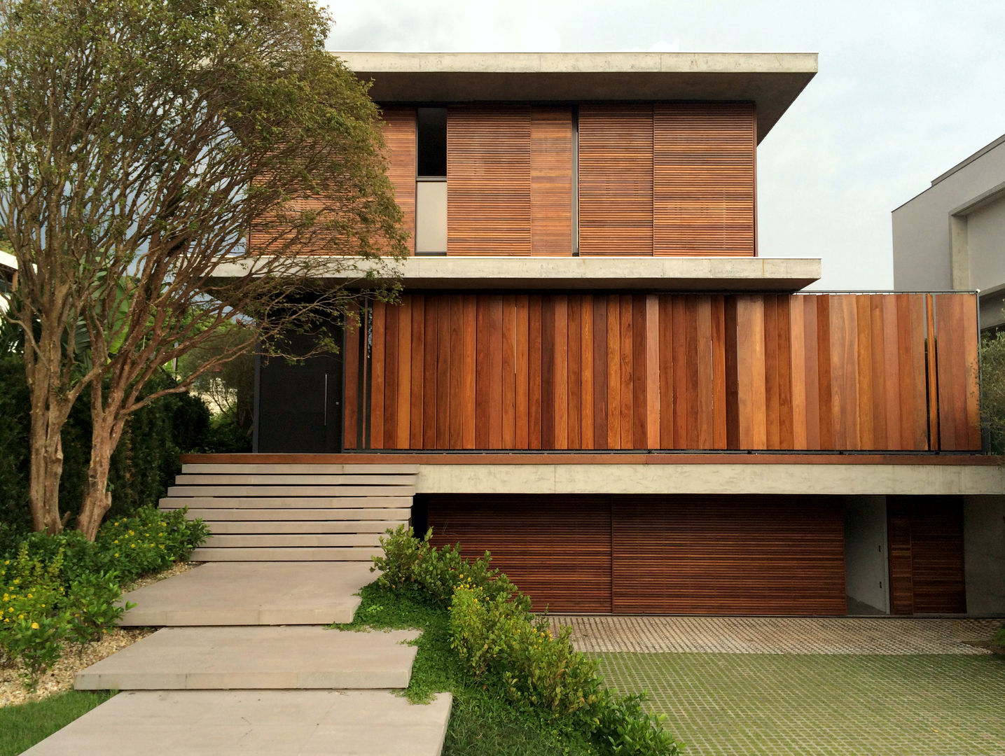 You'll want to steal these 13 wooden home exteriors | homify