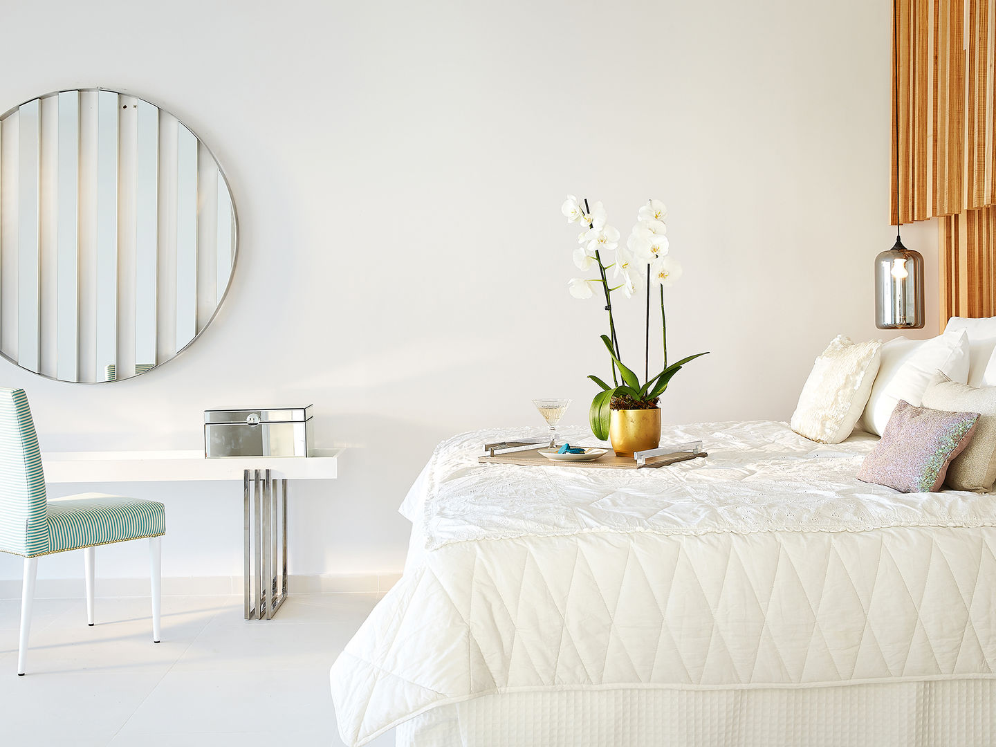 8 brilliant white spaces that you will just love! | homify