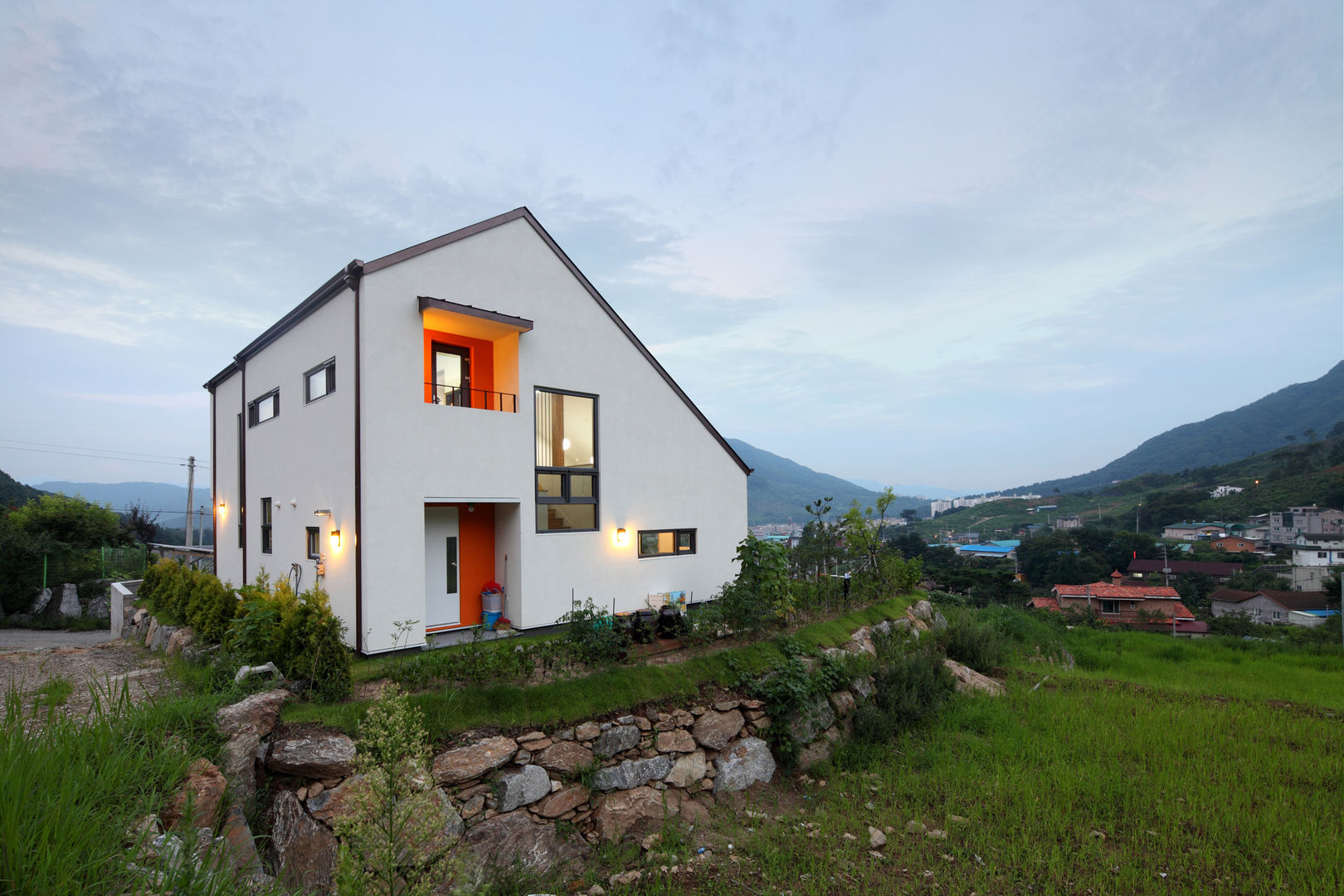 An impressive house with an original design | homify