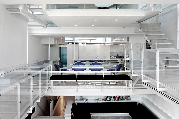 Updated modern residency with designer originality | homify