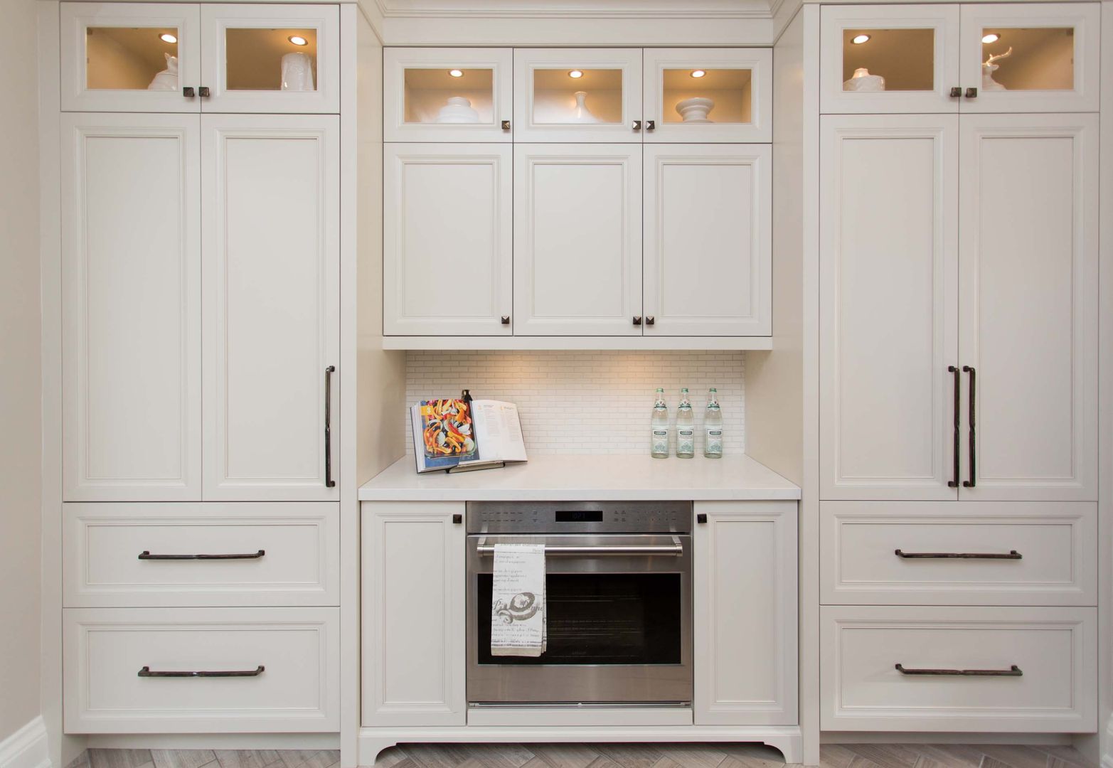 Kitchen Cabinet Stain Colors: How to Design a Stylish Kitchen? | homify