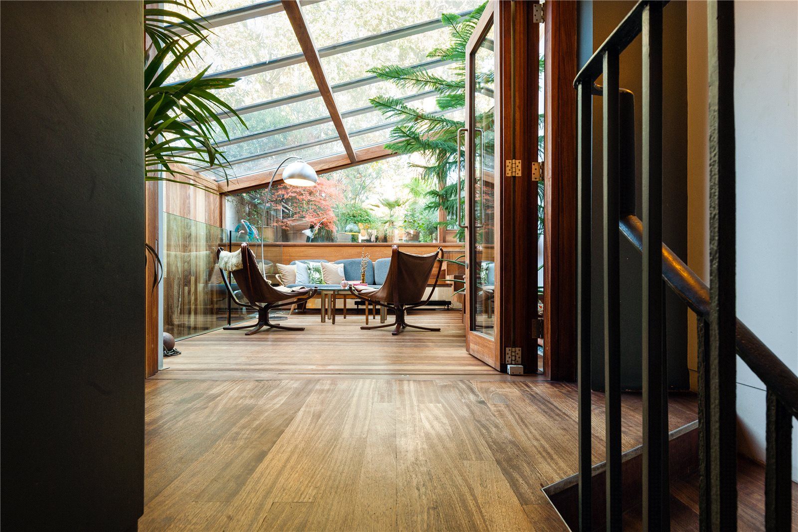 Mieszkanie w stylu vintage za klasyczną, angielską fasadą | homify