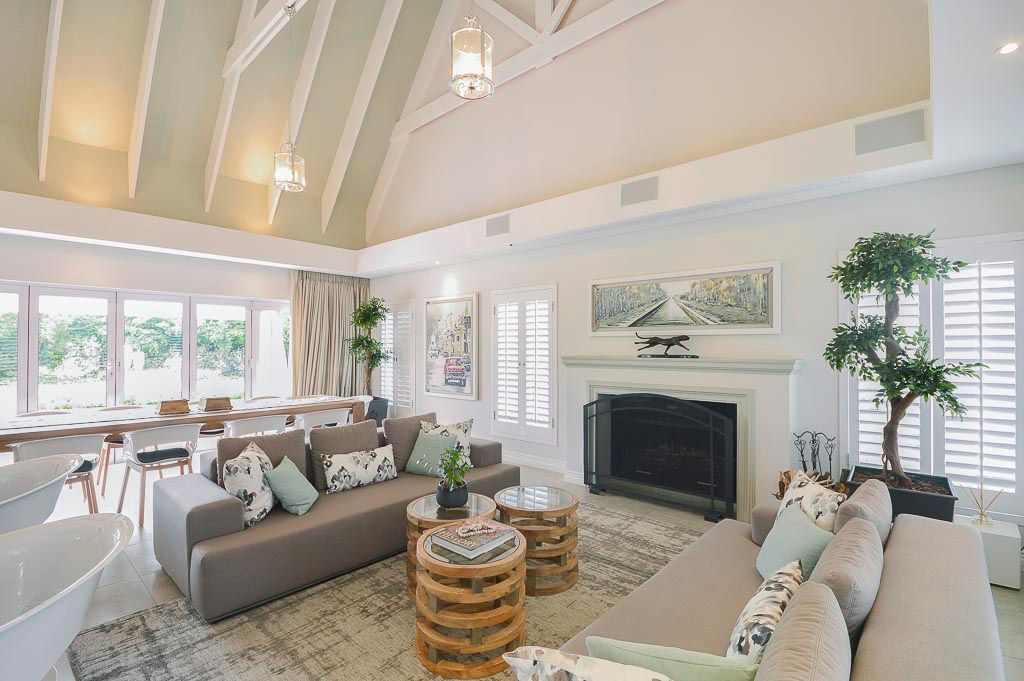 A modern family home that will make your jaw drop | homify