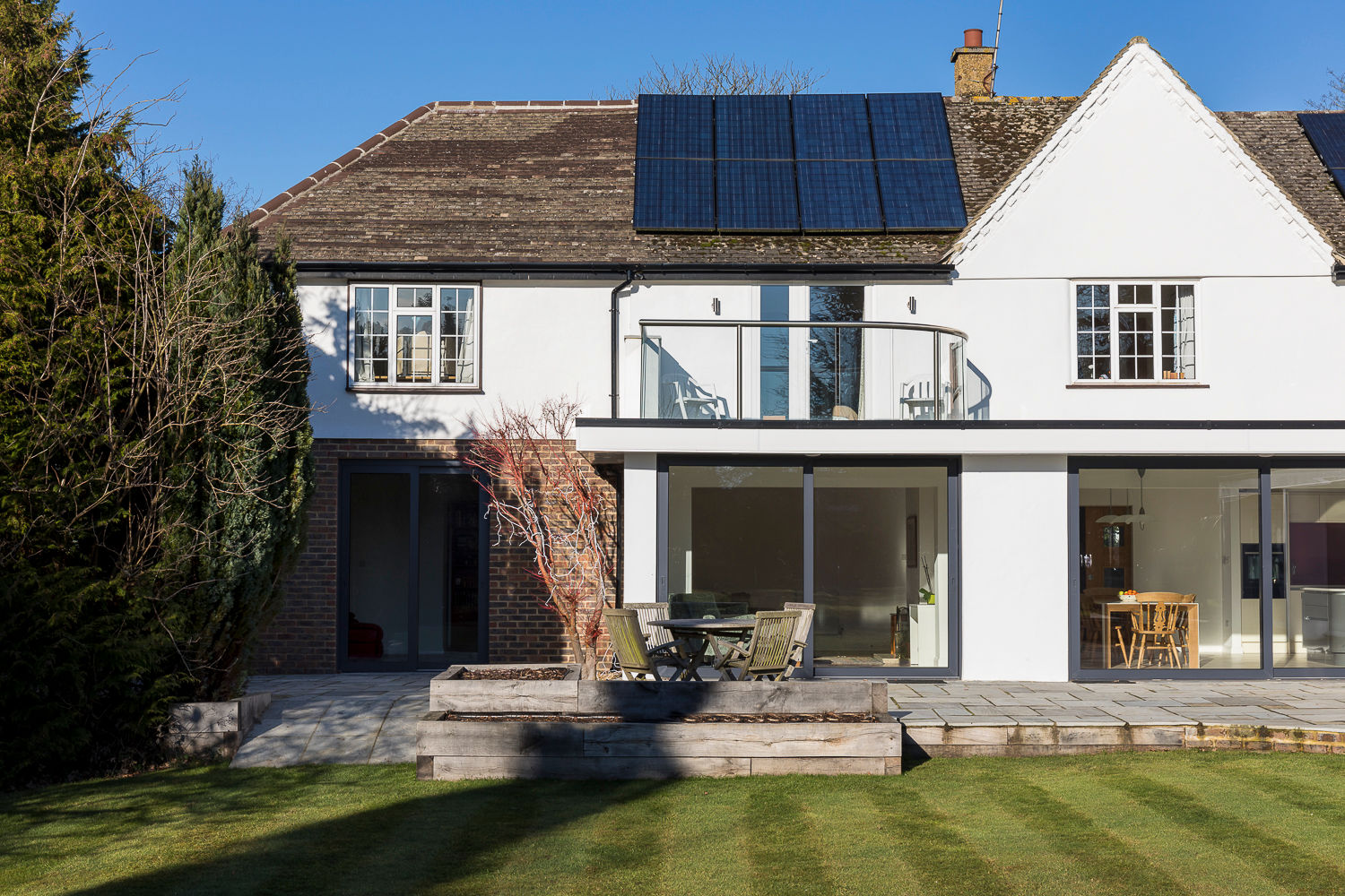 The stylish transformation of a Surrey family home | homify