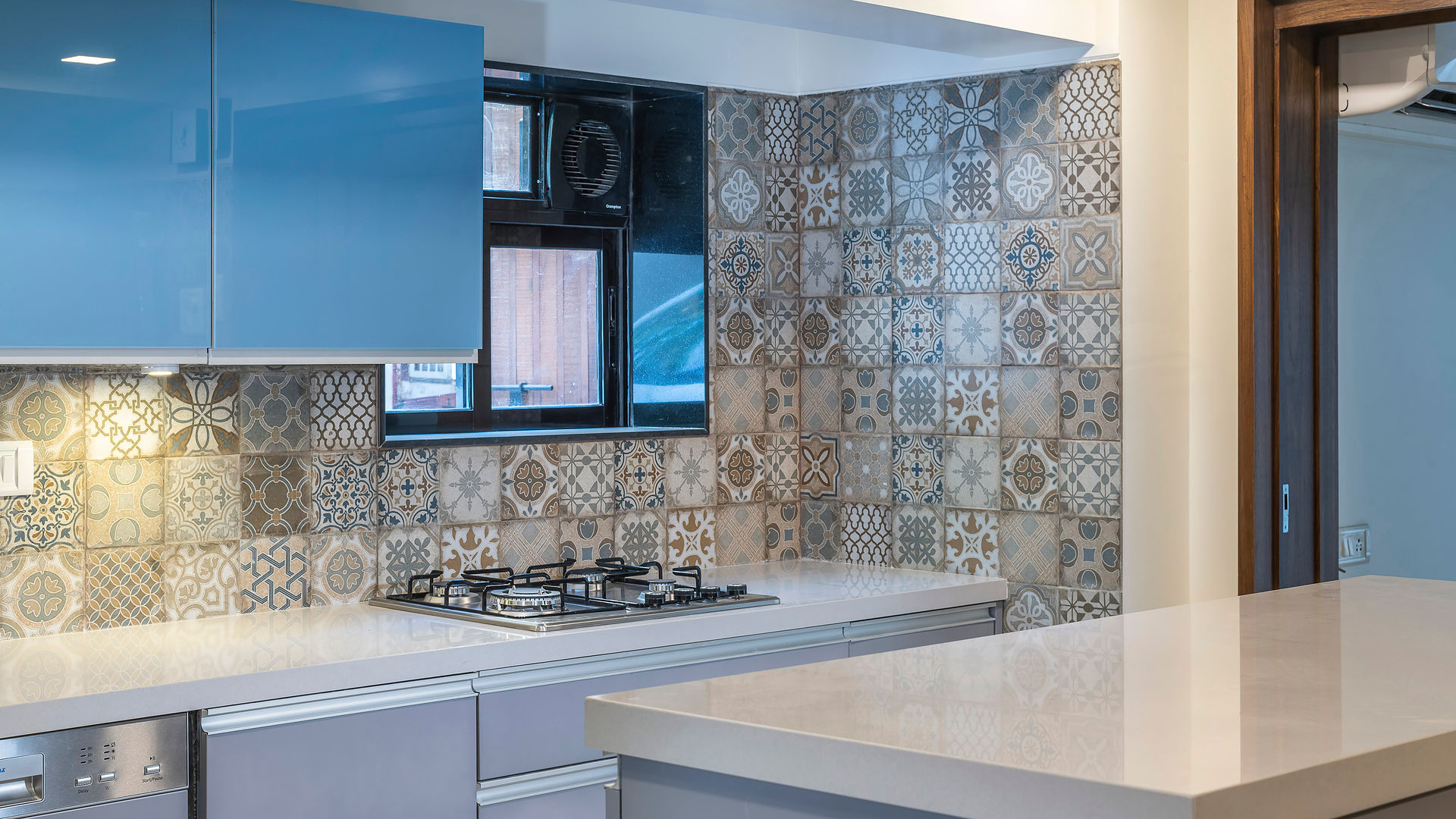 Serene and modern kitchen design in Mumbai | homify