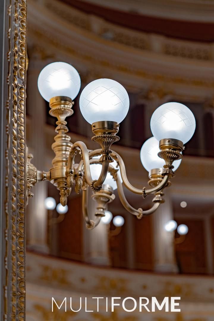 Artisanal Lighting: Multiforme for the Galli Theatre in Rimini | homify