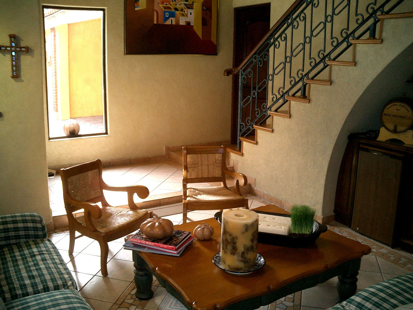 Diseño y construcción de una casa de estilo colonial en San Pedro Garza ...