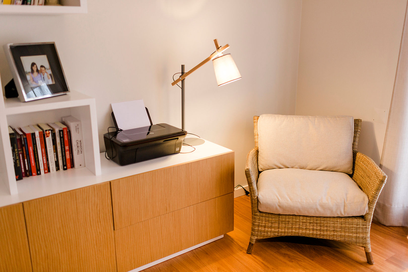 So verwandelt ihr eine beige Wohnung in ein lebendiges und elegantes ...