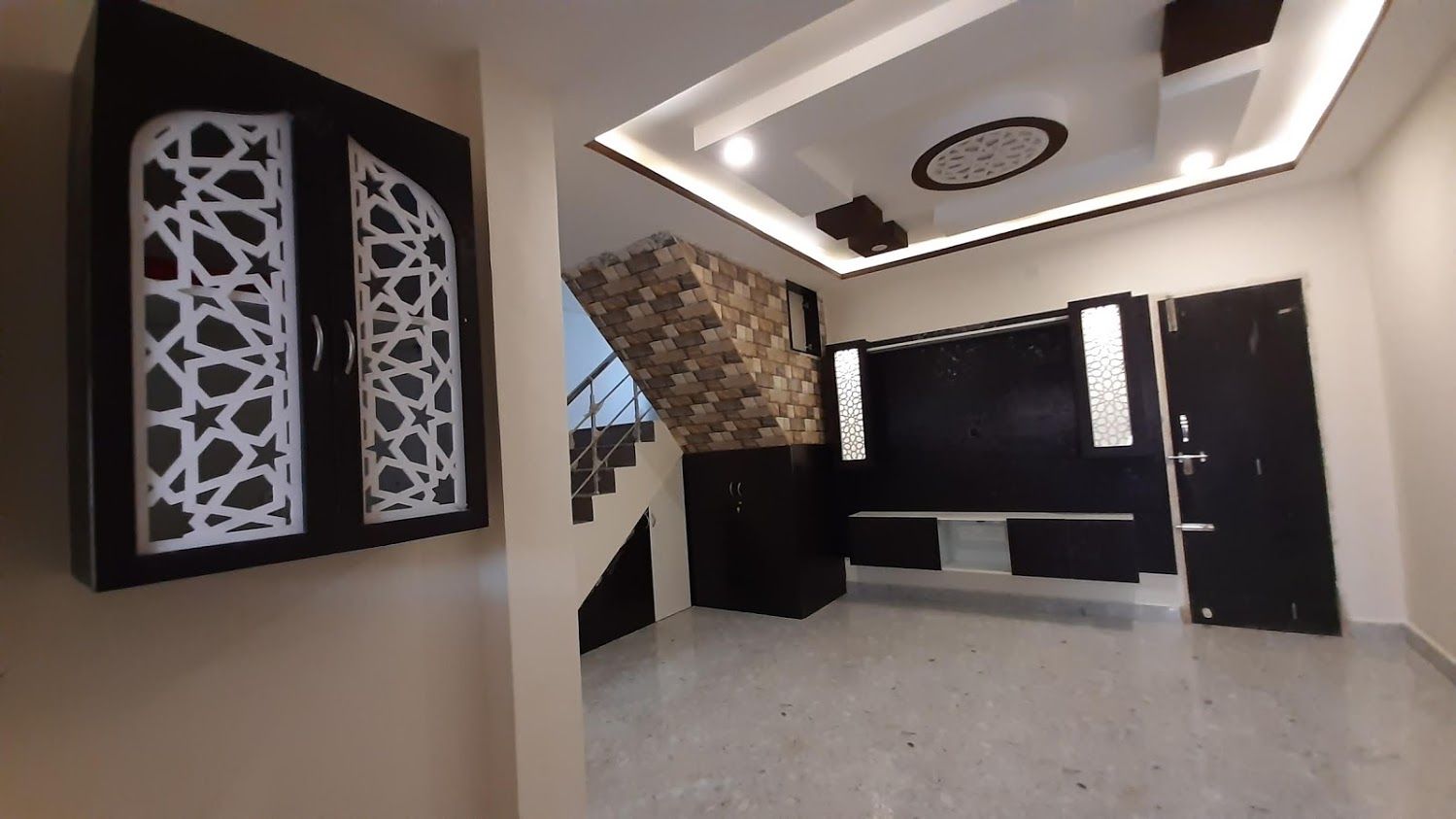 Islamic Design Blends with Modern Style Interior Concepts in a Home in ...