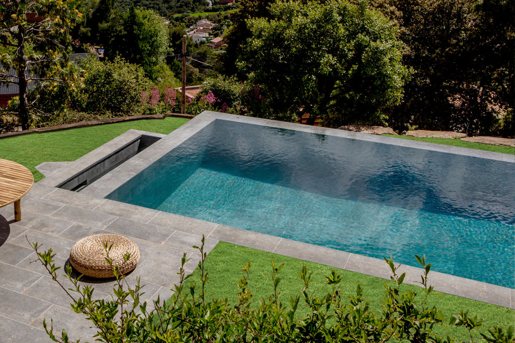 Piscinas Infinitas Para Patios Inclinados 8 Ideas De Piscina En 2025