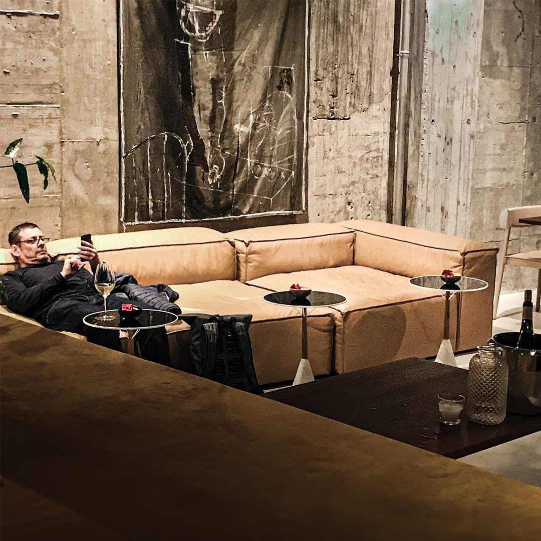 Citizen Long: modernes Restaurant mit puristisch-industriellem Ambiente ...